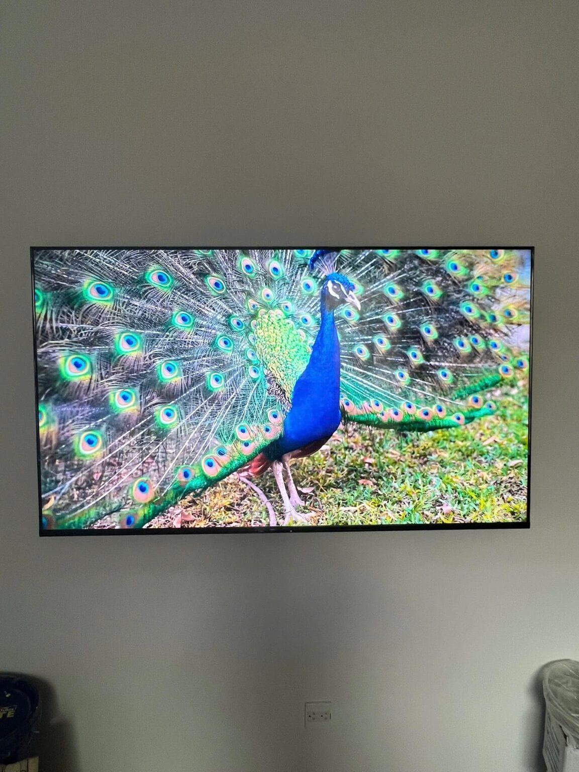 So sánh tivi Sony K-50S30 và tivi LG 50UT8050PSB, nên mua tivi 50 inch ...